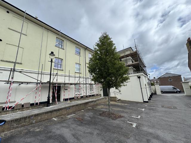 2 bedroom flat to rent