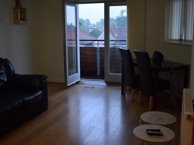 2 bedroom flat to rent