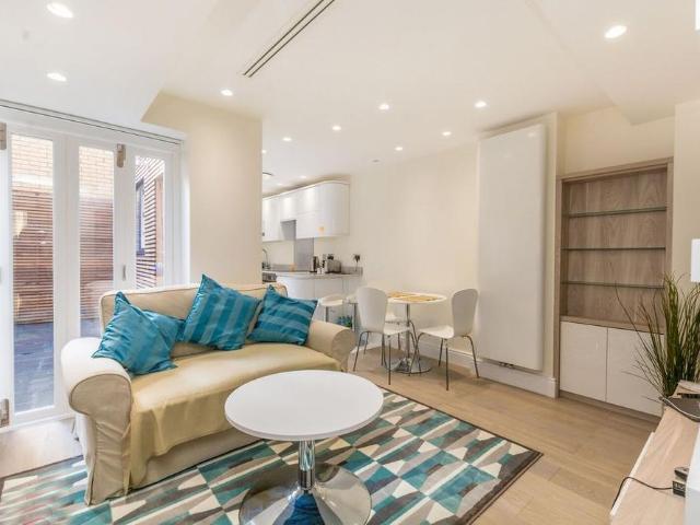 2 bedroom flat to rent