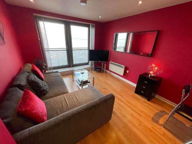 2 bedroom flat to rent