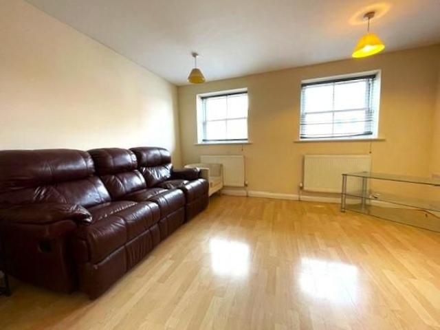 2 bedroom flat to rent