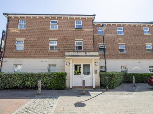 2 bedroom flat to rent