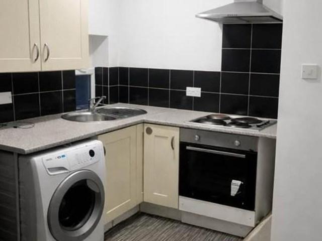2 bedroom flat to rent
