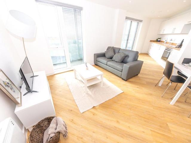 2 bedroom flat to rent