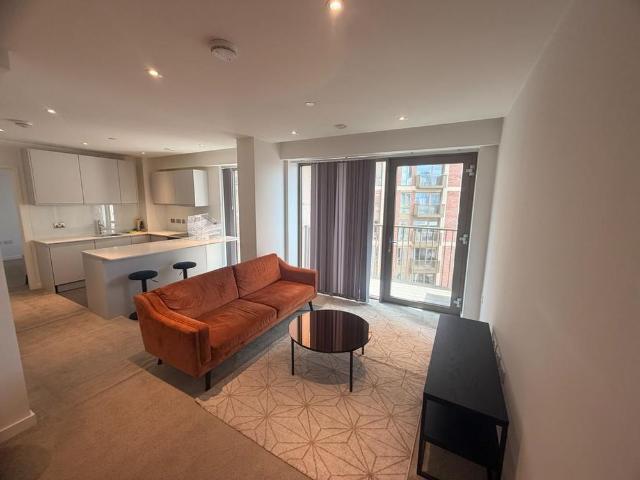 2 bedroom flat to rent