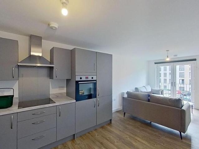 2 bedroom flat to rent