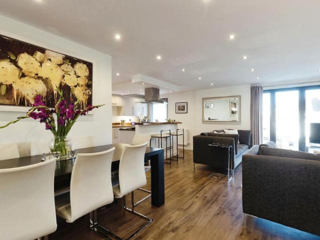 2 bedroom flat to rent
