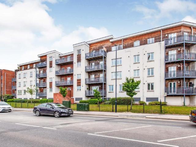 2 bedroom flat to rent