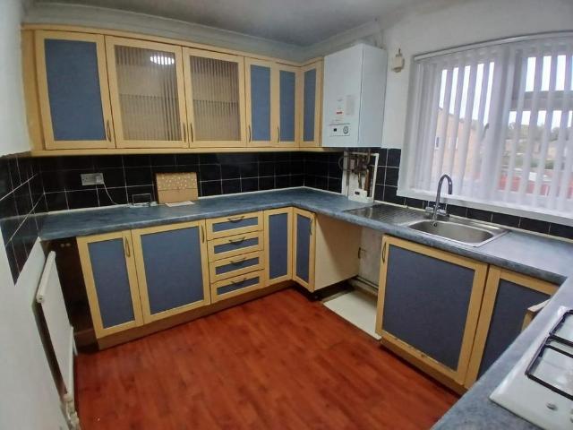 2 bedroom flat to rent
