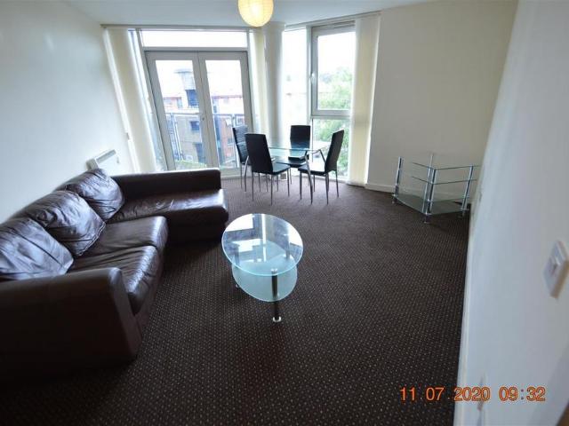 2 bedroom flat to rent