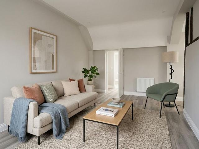 2 bedroom flat to rent