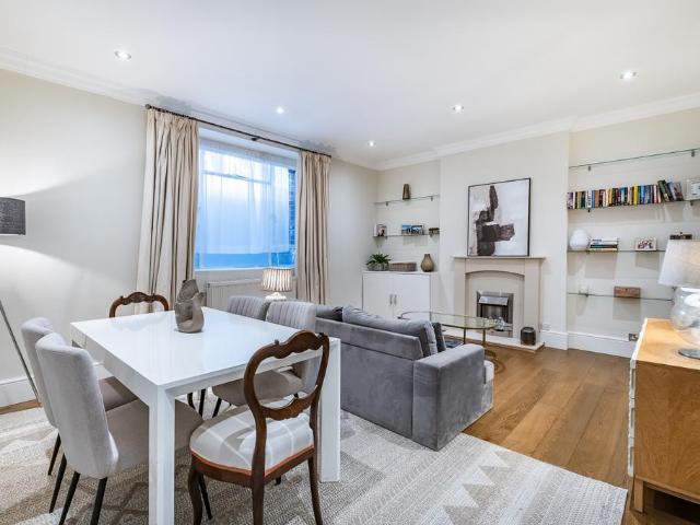 2 bedroom flat to rent