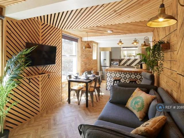 2 bedroom flat to rent