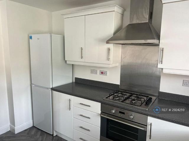 2 bedroom flat to rent
