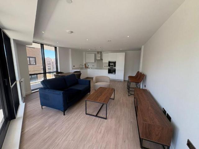 2 bedroom flat to rent