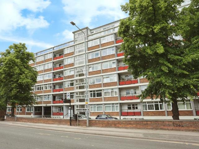 2 bedroom flat to rent