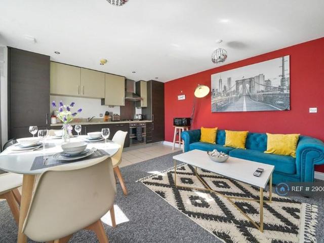 2 bedroom flat to rent