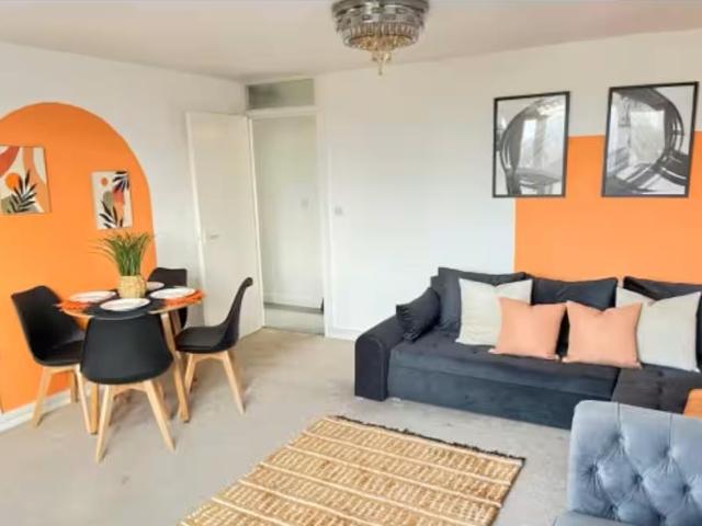 2 bedroom flat to rent