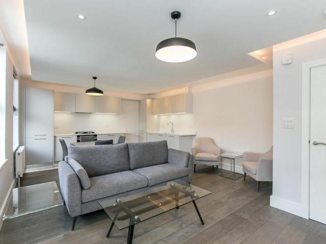 2 bedroom flat to rent