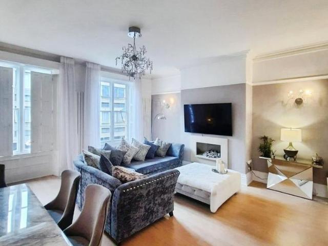 2 bedroom flat to rent
