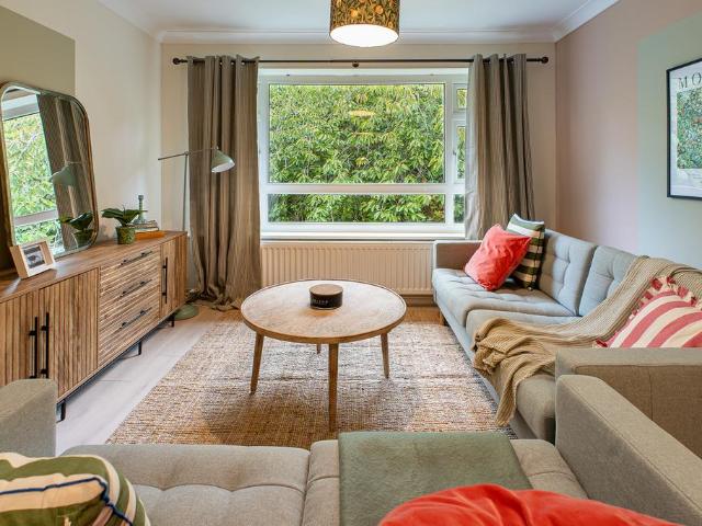 2 bedroom flat to rent