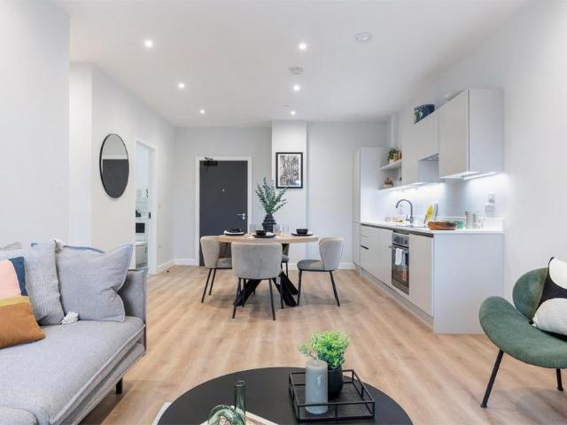 2 bedroom flat to rent