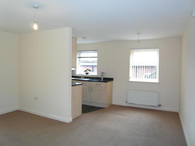 2 bedroom flat to rent