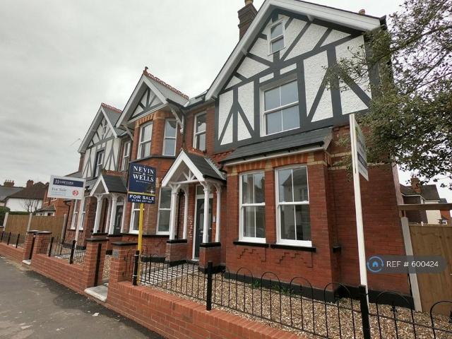 2 bedroom flat to rent