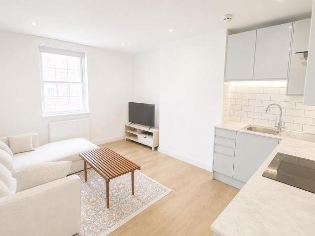 2 bedroom flat to rent