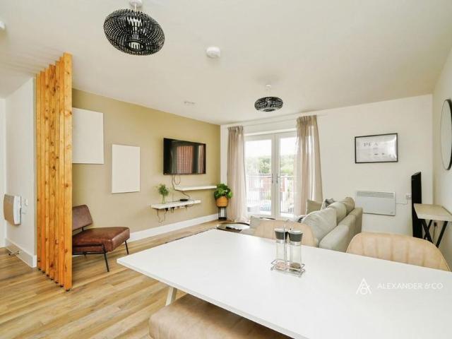 2 bedroom flat to rent