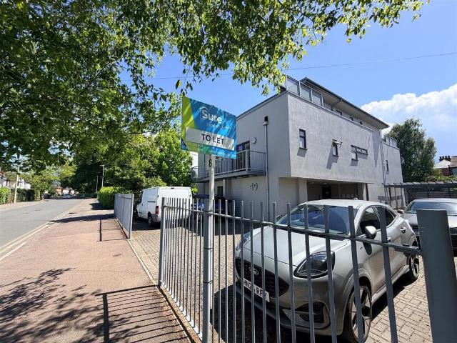 2 bedroom flat to rent