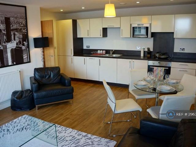 2 bedroom flat to rent