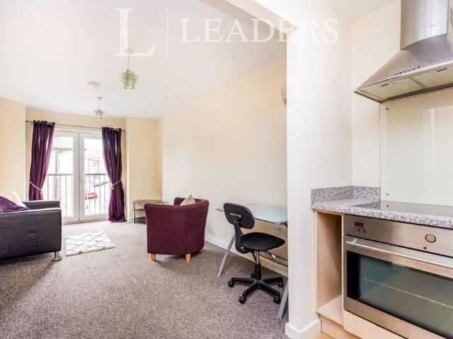 2 bedroom flat to rent