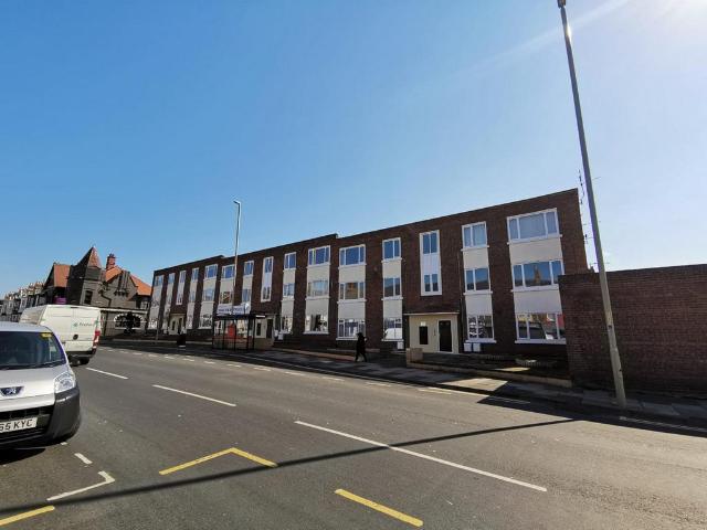 2 bedroom flat to rent