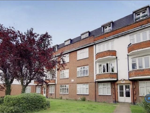 2 bedroom flat to rent