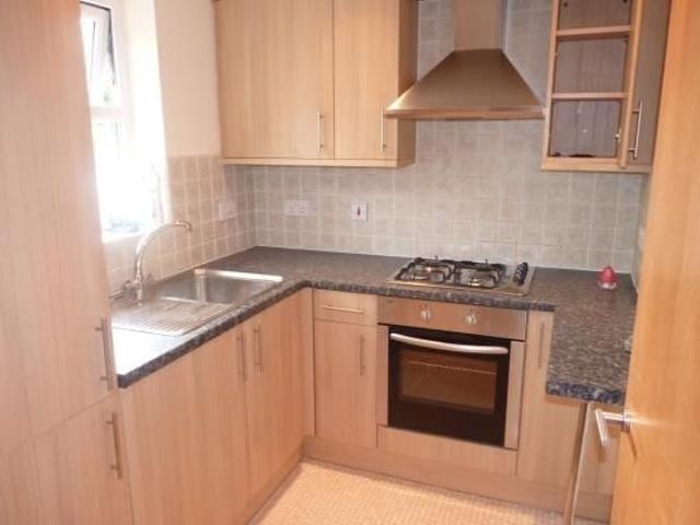 2 bedroom flat to rent