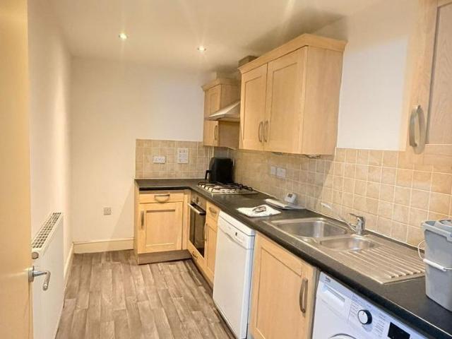 2 bedroom flat to rent