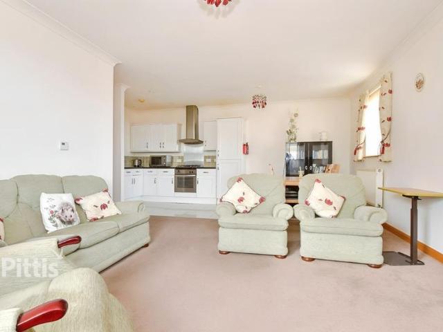 2 bedroom flat to rent