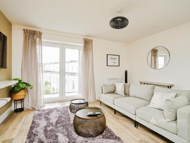 2 bedroom flat to rent