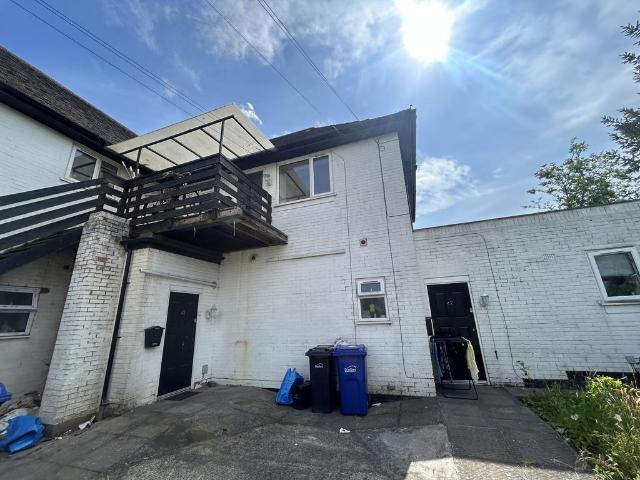 2 bedroom flat to rent