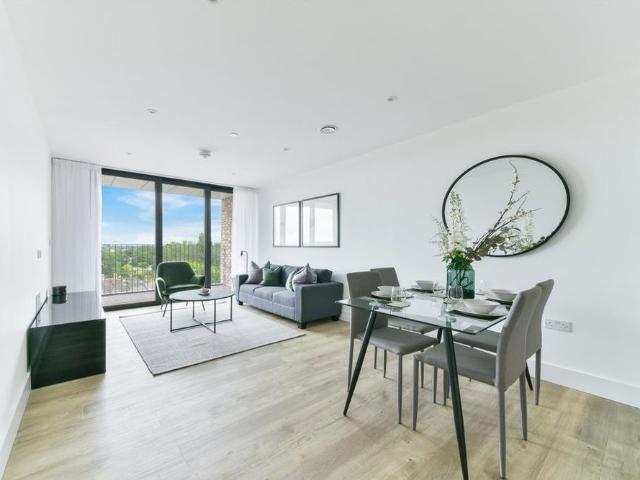 2 bedroom flat to rent