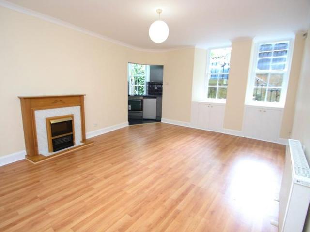 2 bedroom flat to rent