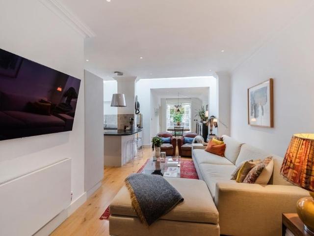 2 bedroom flat to rent