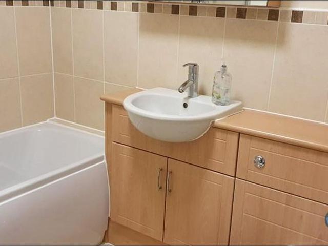 2 bedroom flat to rent