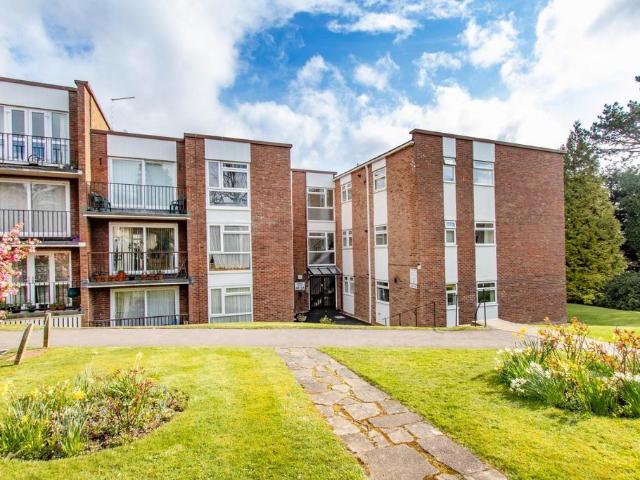 2 bedroom flat to rent