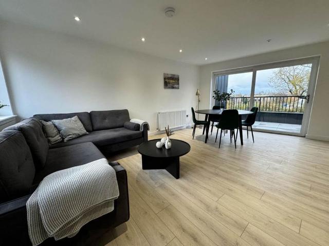 2 bedroom flat to rent