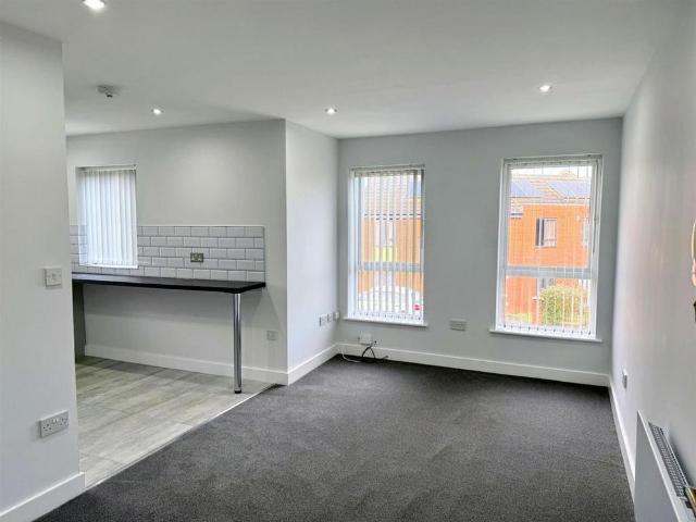 2 bedroom flat to rent