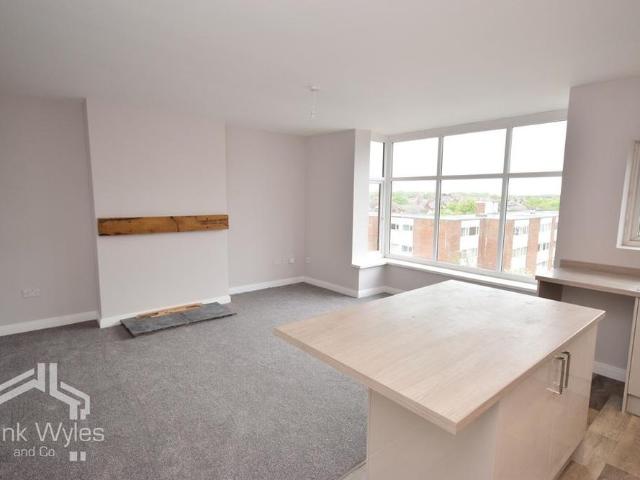 2 bedroom flat to rent