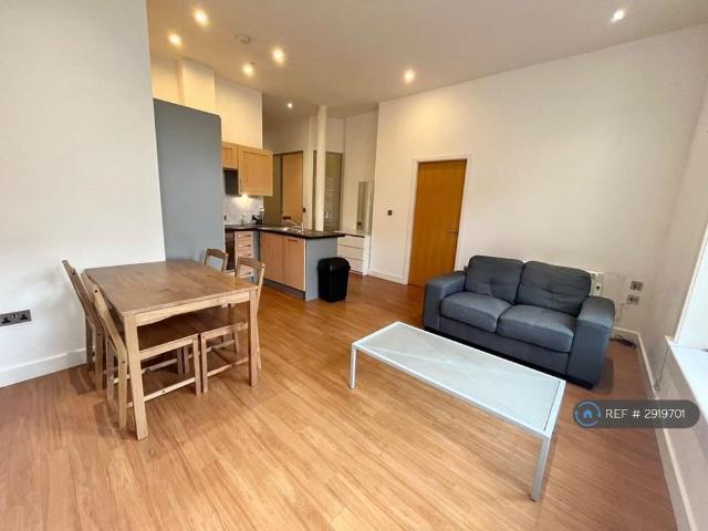 2 bedroom flat to rent