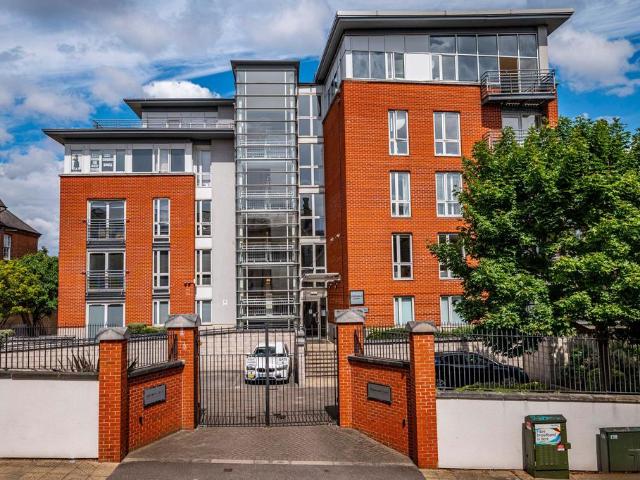 2 bedroom flat to rent